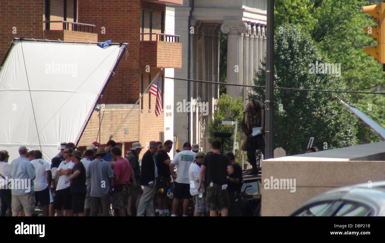 Tom Hardy (as Bane) 'Dark Knight Rises' filming in Pittsburgh ...