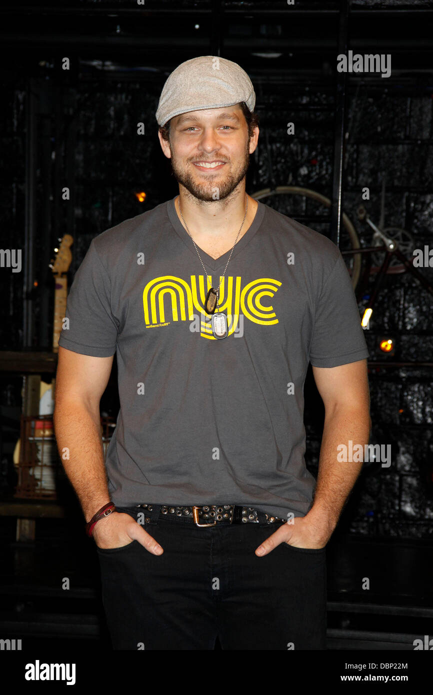 Ben Thompson Meet and greet with the cast of the Off-Broadway musical ...