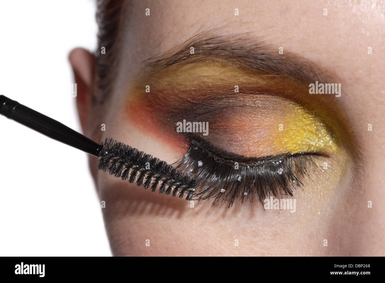 Eye application hi-res stock photography and images - Alamy