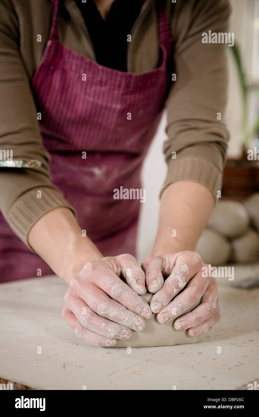 Kneading the clay hi-res stock photography and images - Alamy
