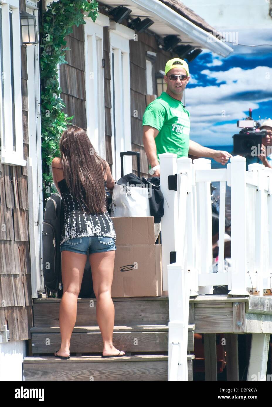 Sammi Giancola, Mike Sorrentino The Jersey Shore cast move out of their ...