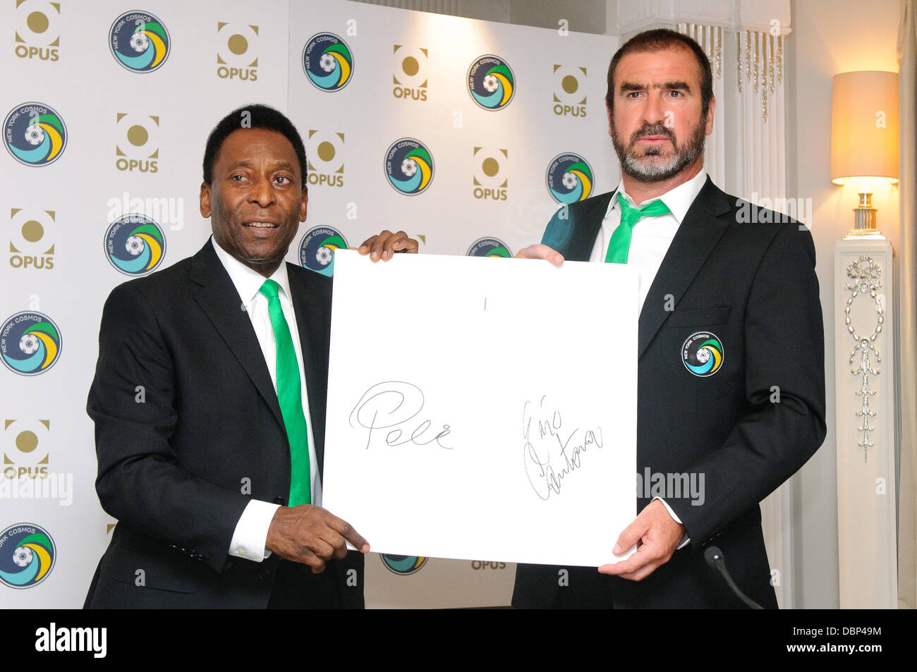 Pele and Eric Cantona Pele and Eric Cantona Host the announcement of ...