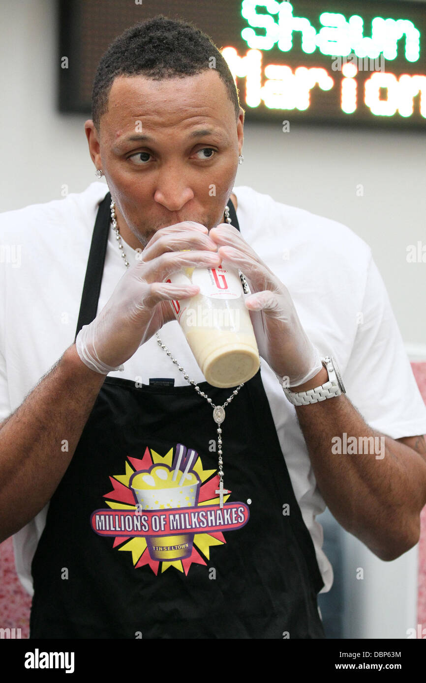 Shawn Marion of the Dallas Mavericks, makes an appearance at Millions ...