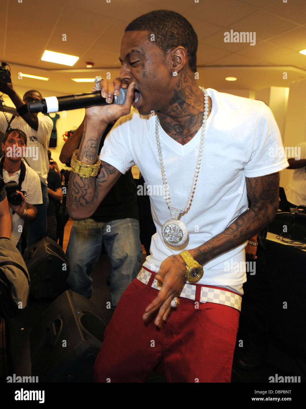Soulja Boy performs during the Kick-off of the Macy's 'mstyle lab ...