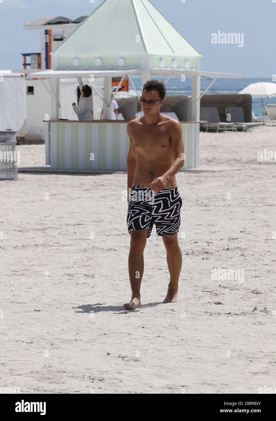 The Fray guitarist, Joe King, takes a stroll on the South Beach before ...