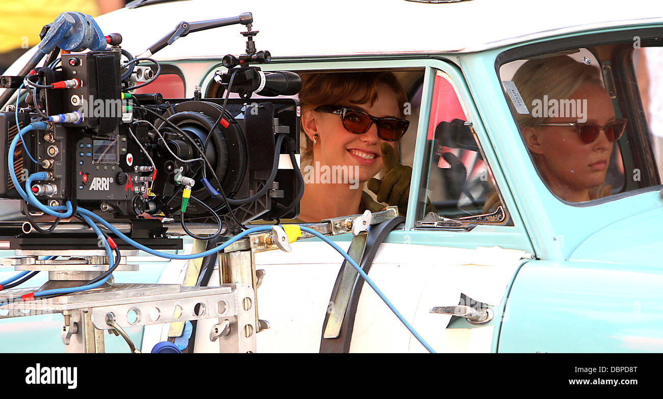 Kelli Garner, Margot Robbie ABC's new TV show 'Pan Am' shooting on ...