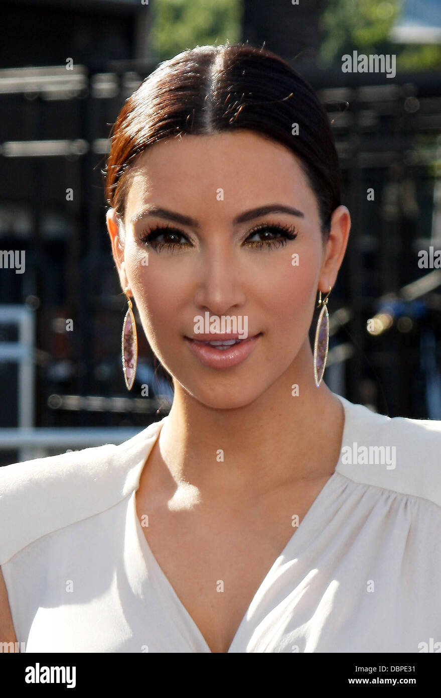 Kim Kardashian 2011 Do Something Awards - Arrivals held at the ...