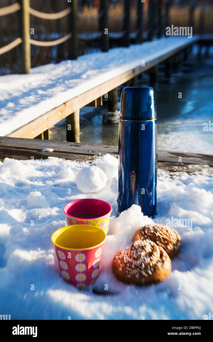 Still life with drinks flask hi-res stock photography and images - Alamy
