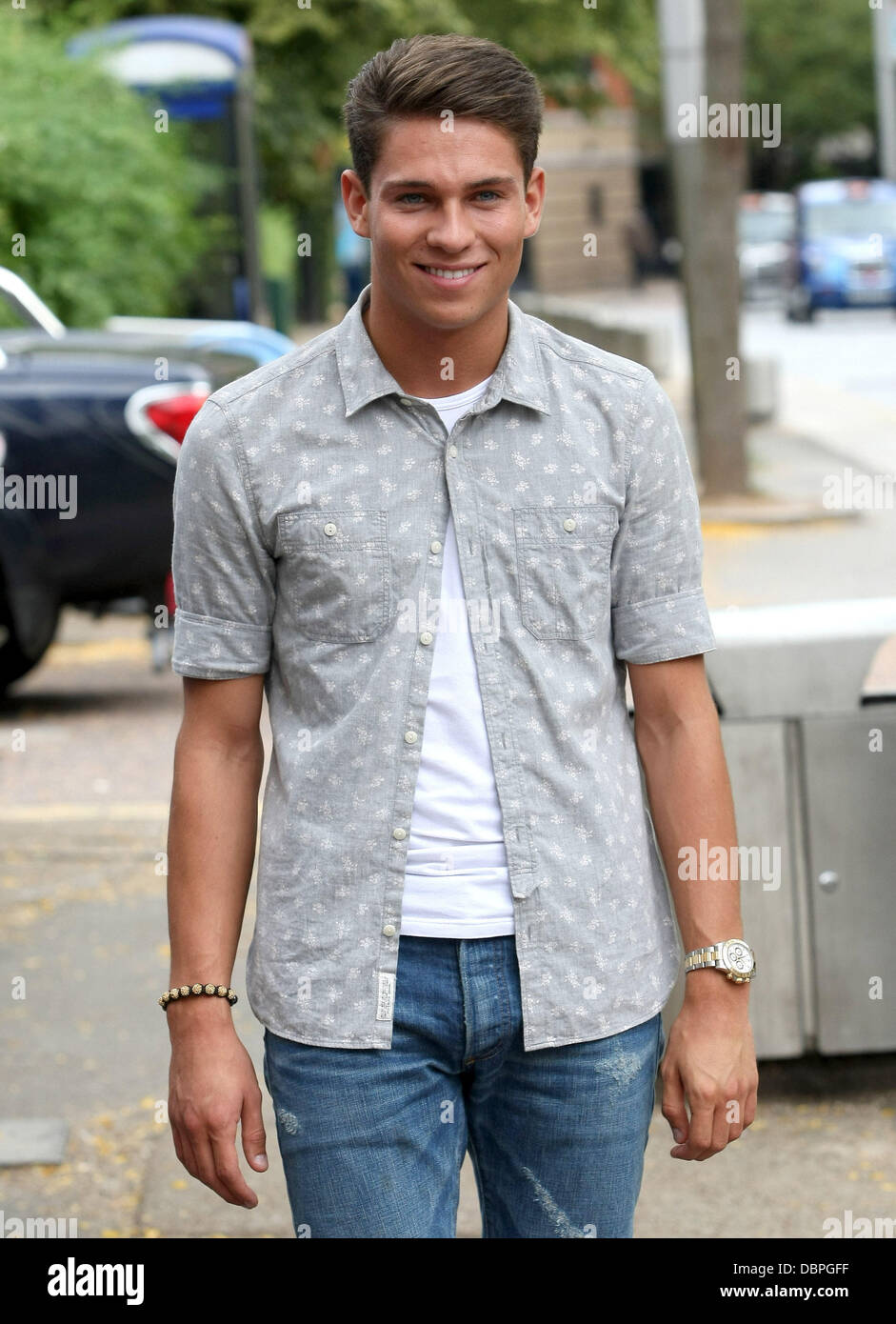 Itv studios london hi-res stock photography and images - Alamy