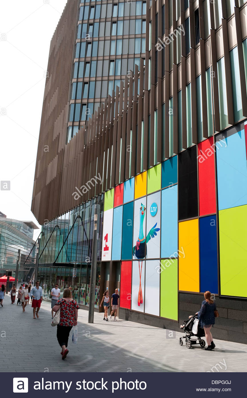 Liverpool One Shopping Centre Stock Photos & Liverpool One Shopping ...