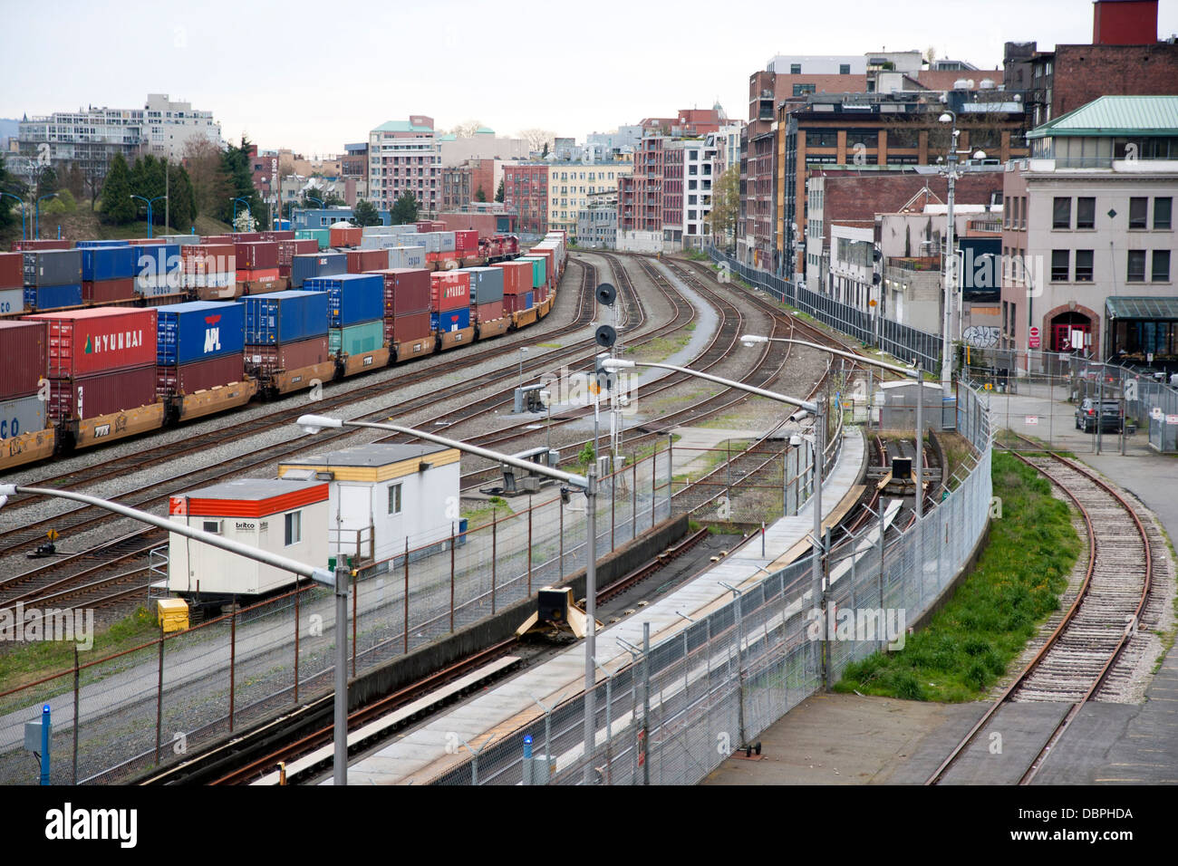 Vancouver downtown train station hi-res stock photography and images ...