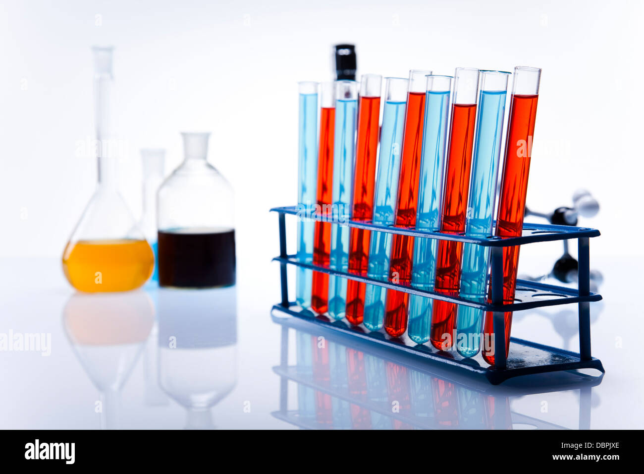 Laboratory glass containing liquid color Stock Photo - Alamy