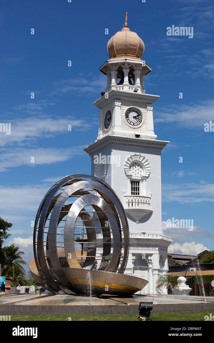The Queen Victoria Diamond Jubilee clock tower, Georgetown, Pulau ...