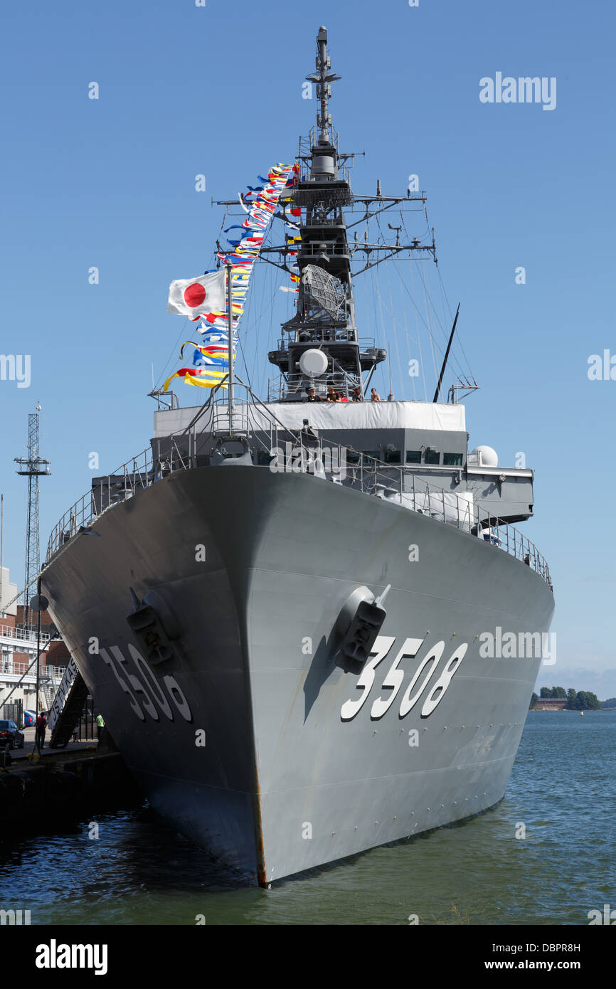 JS Kashima, a training ship of the Japan Maritime Self Defense Force ...