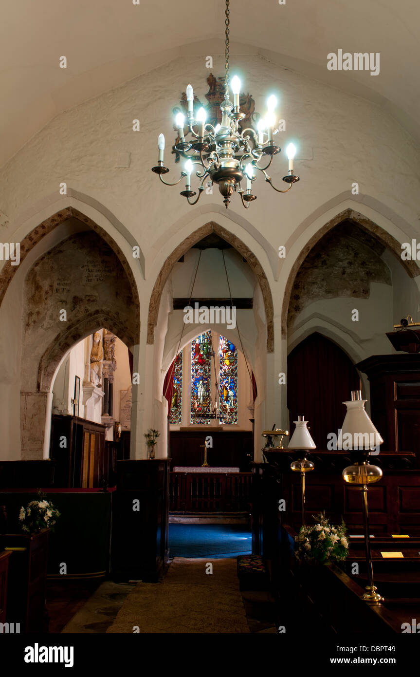 Church warwickshire interior view hi-res stock photography and images ...