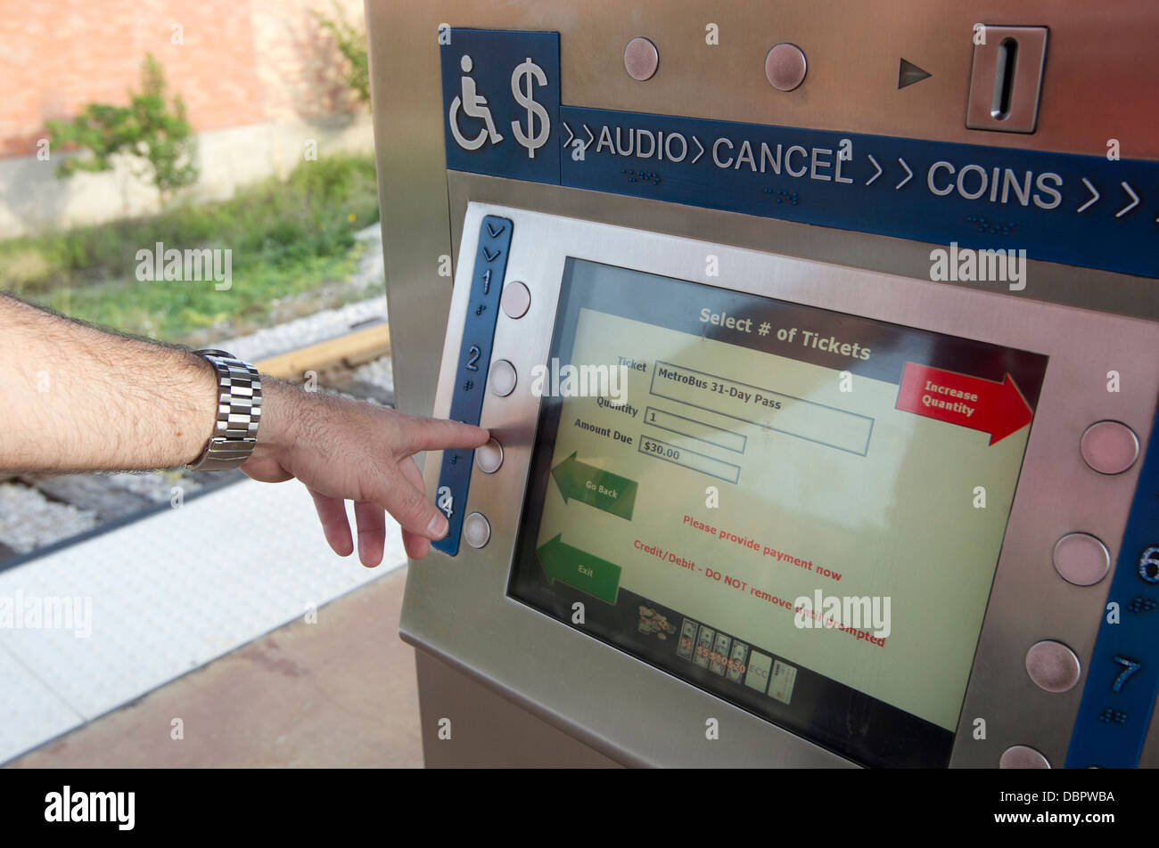 Metro kiosk hi-res stock photography and images - Alamy
