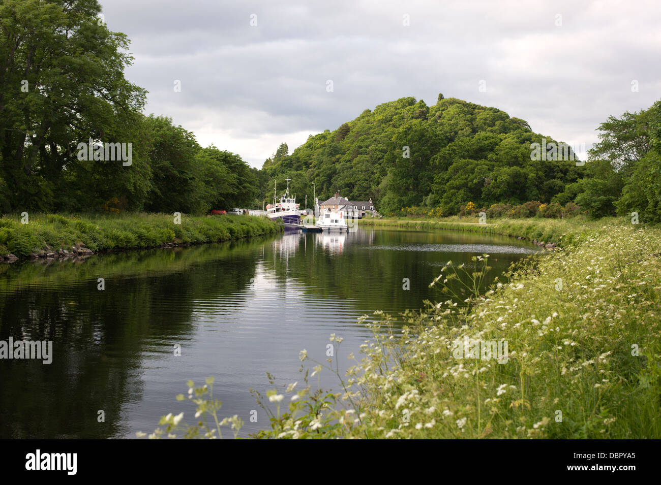 Inverness caledonian canal hi-res stock photography and images - Alamy