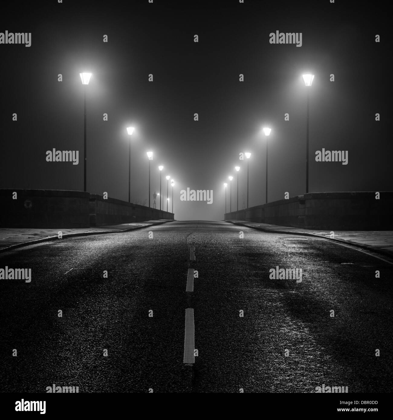 Auld bridge Black and White Stock Photos & Images - Alamy