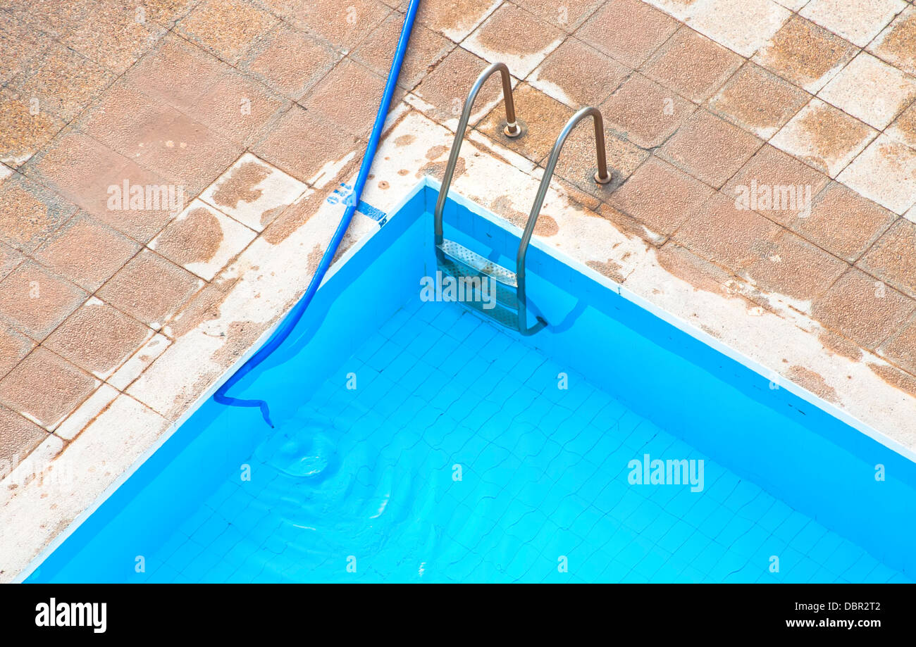 Ladder in a swimming pool Stock Photo - Alamy