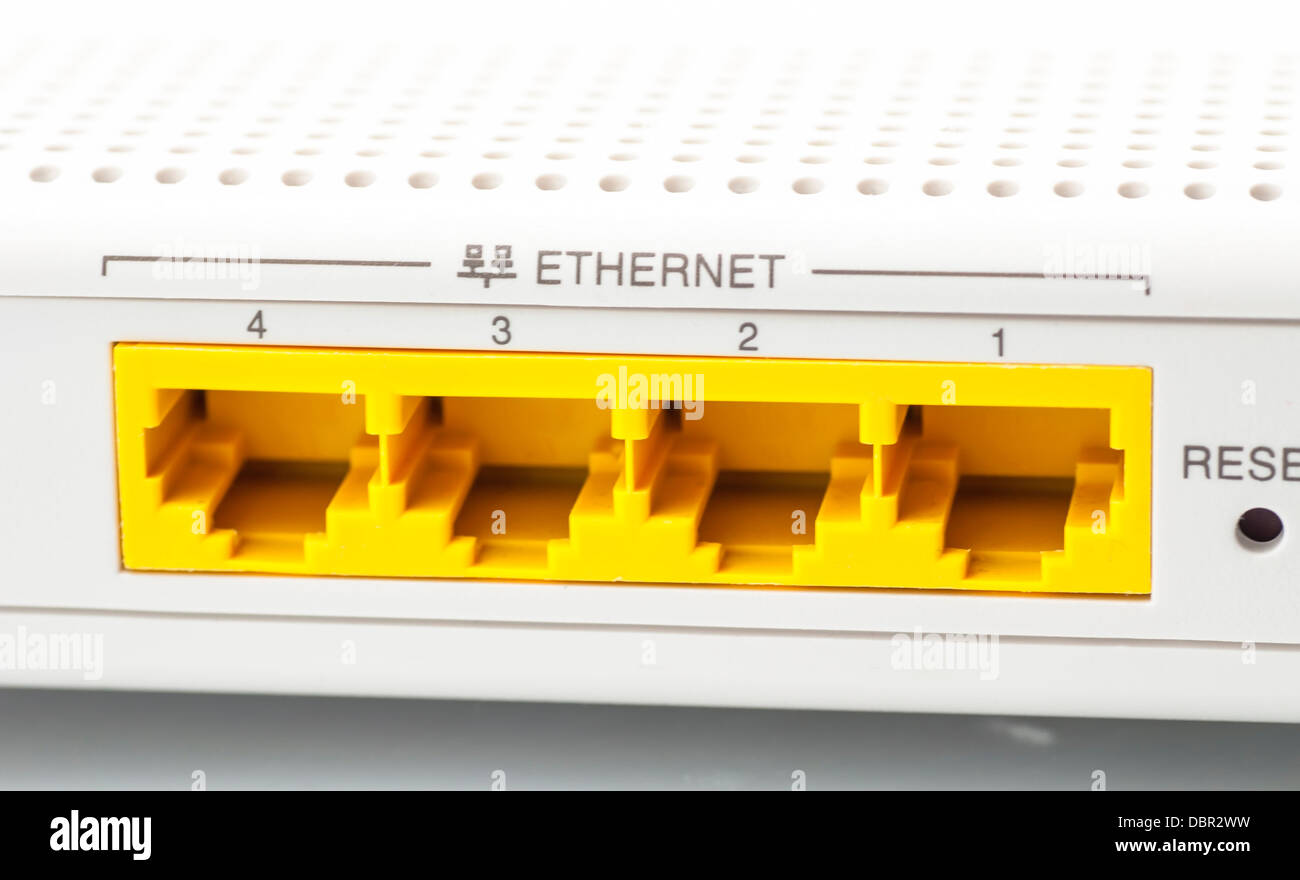 Communications and computer hi-res stock photography and images - Alamy