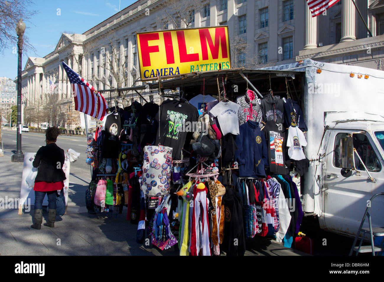 Souvenir stand hi-res stock photography and images - Alamy