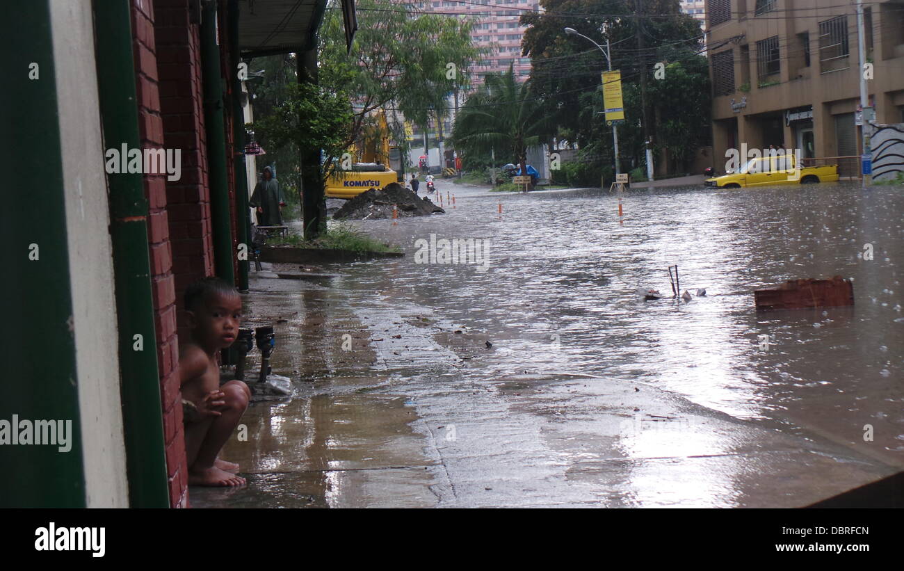 Flooding in quezon city hi-res stock photography and images - Alamy