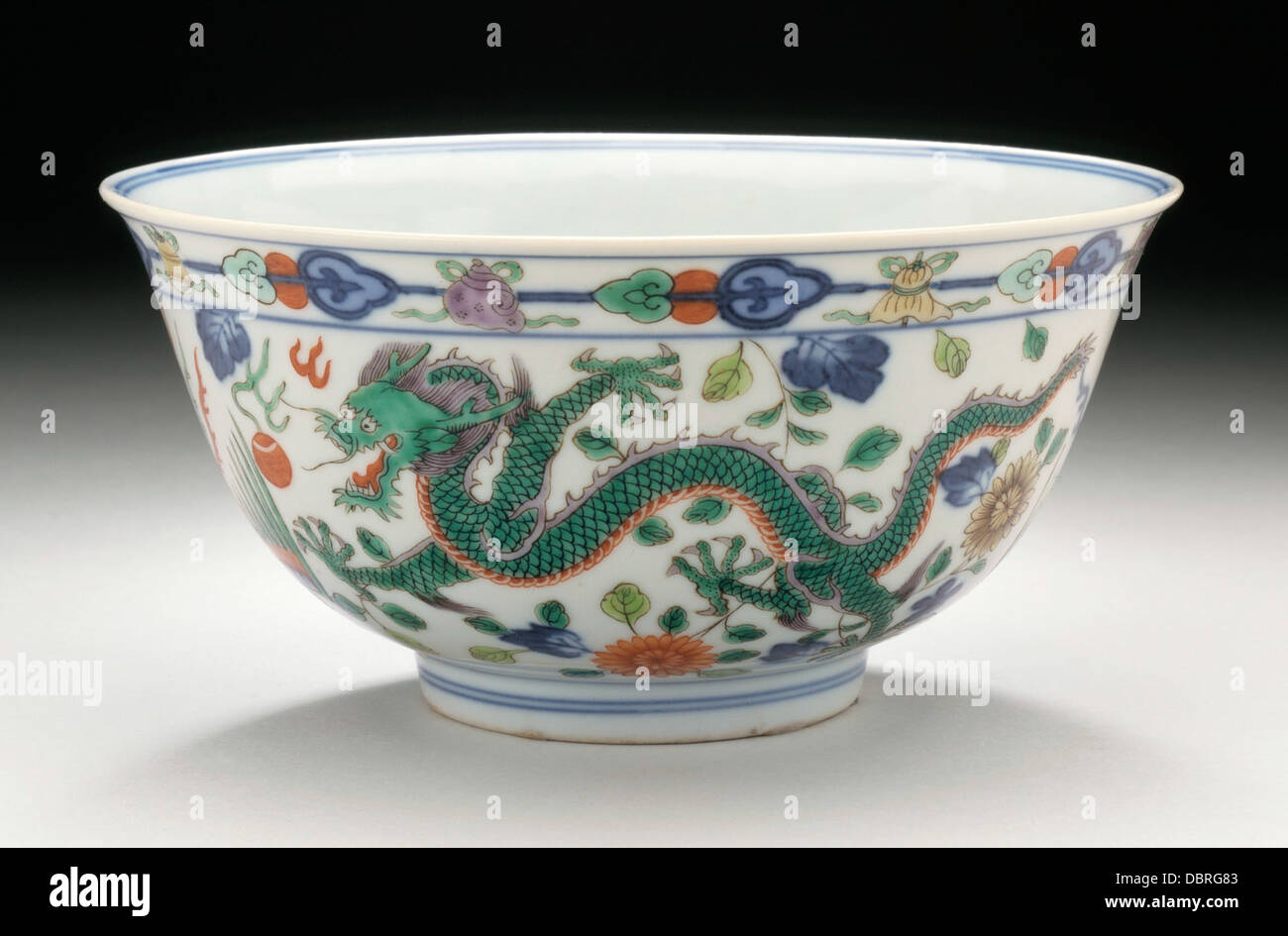 Bowl (Wan) with Dragon Chasing Flaming Pearl M.71.65.7 Stock Photo - Alamy