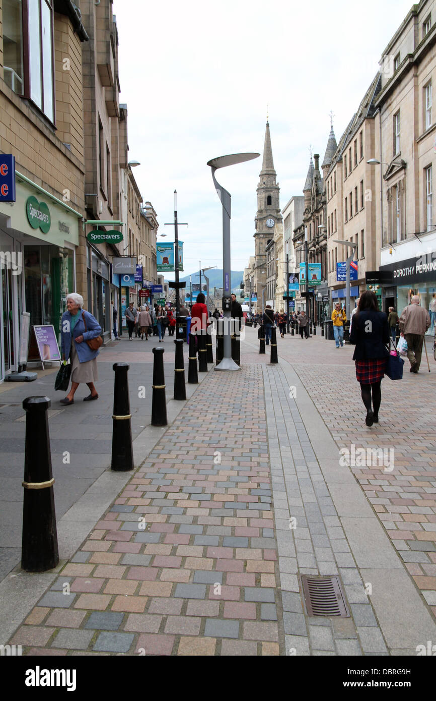 High street inverness hi-res stock photography and images - Alamy