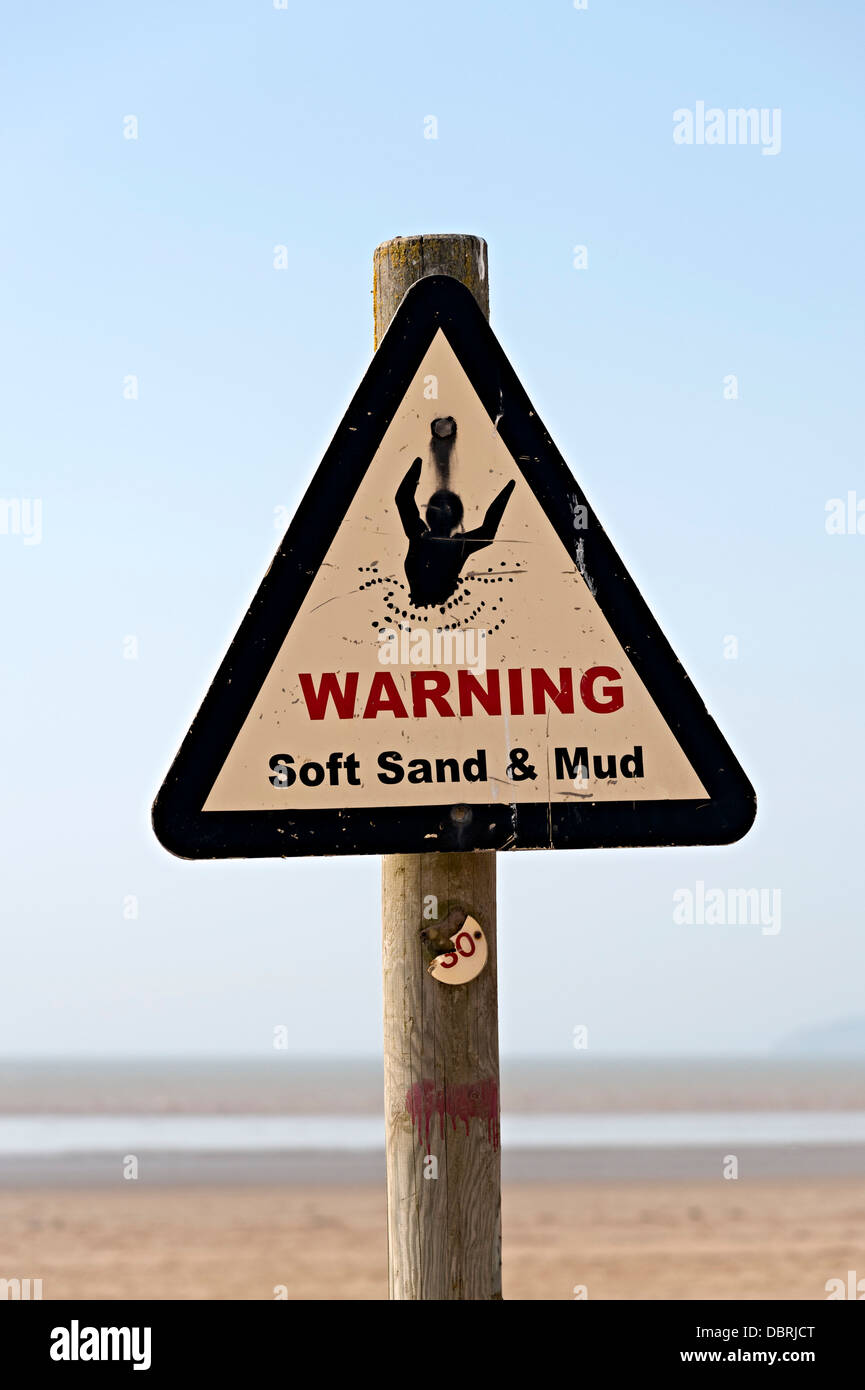 Soft sand warning sign hi-res stock photography and images - Alamy