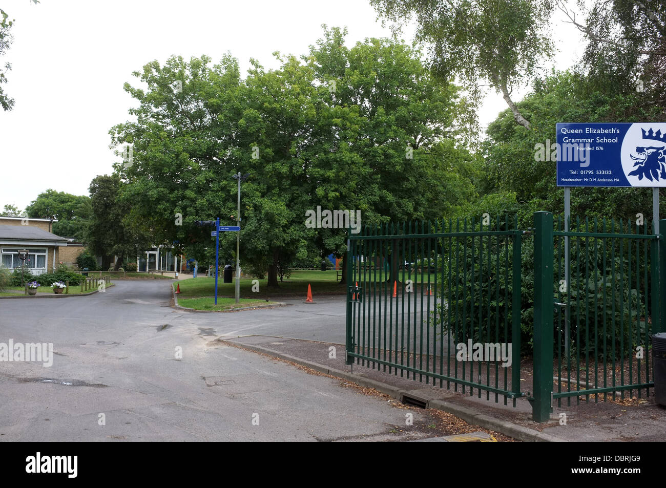 queen elizabeths grammar school in the market town of faversham kent uk ...