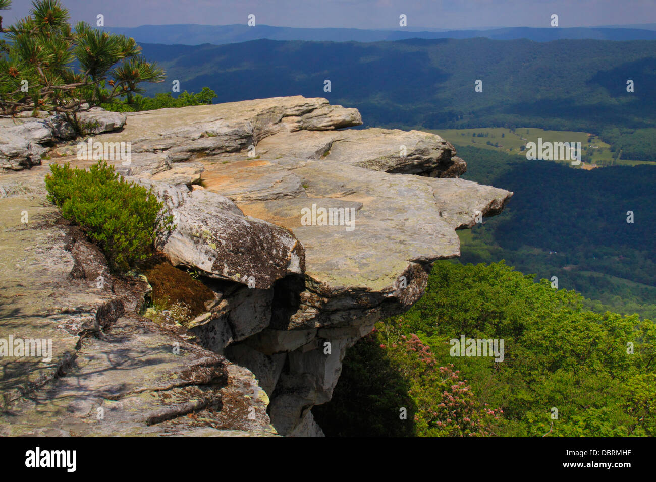McAfee Knob, Appalachian Trail, Roanoke, Virginia, USA Stock Photo - Alamy