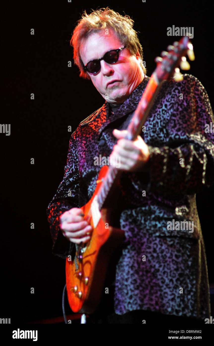 Rick derringer hi-res stock photography and images - Alamy