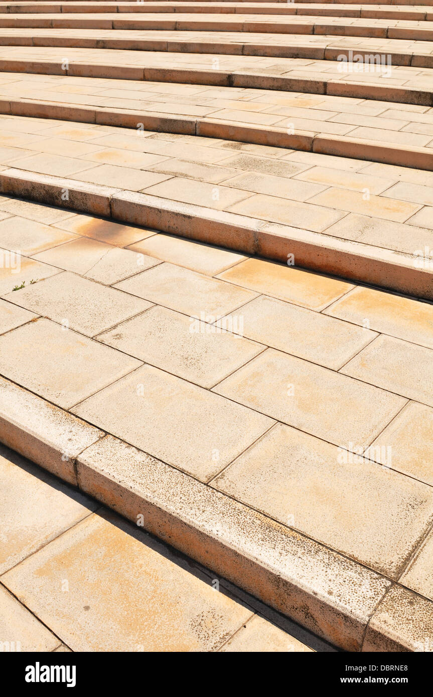 Concrete street amphitheatre hi-res stock photography and images - Alamy