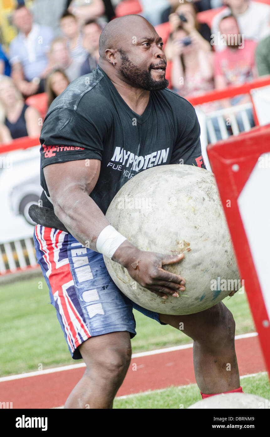World's strongest man stoltman hi-res stock photography and images - Alamy