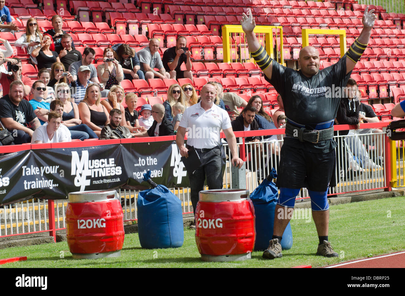 World's strongest man stoltman hi-res stock photography and images - Alamy