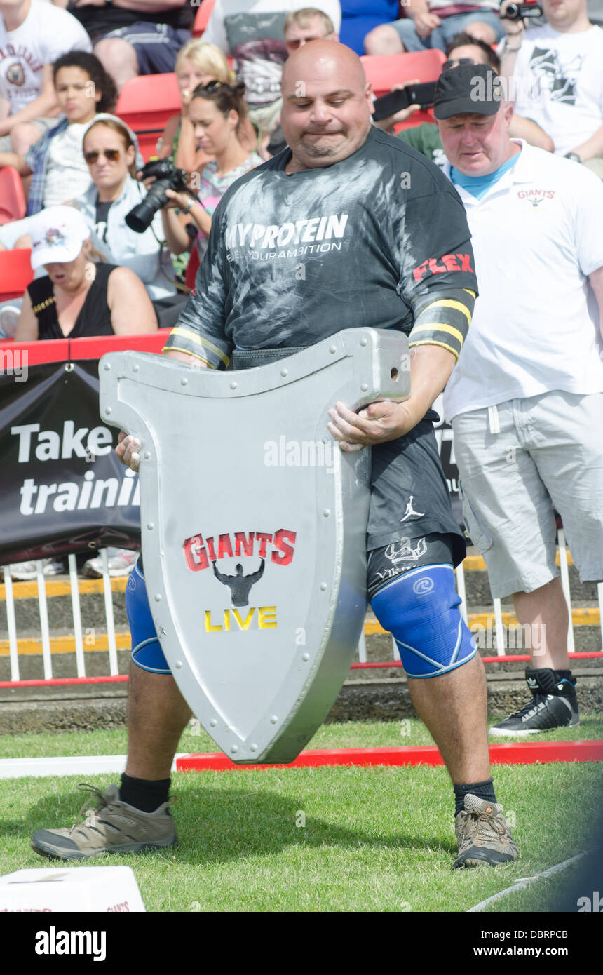 World's strongest man stoltman hi-res stock photography and images - Alamy