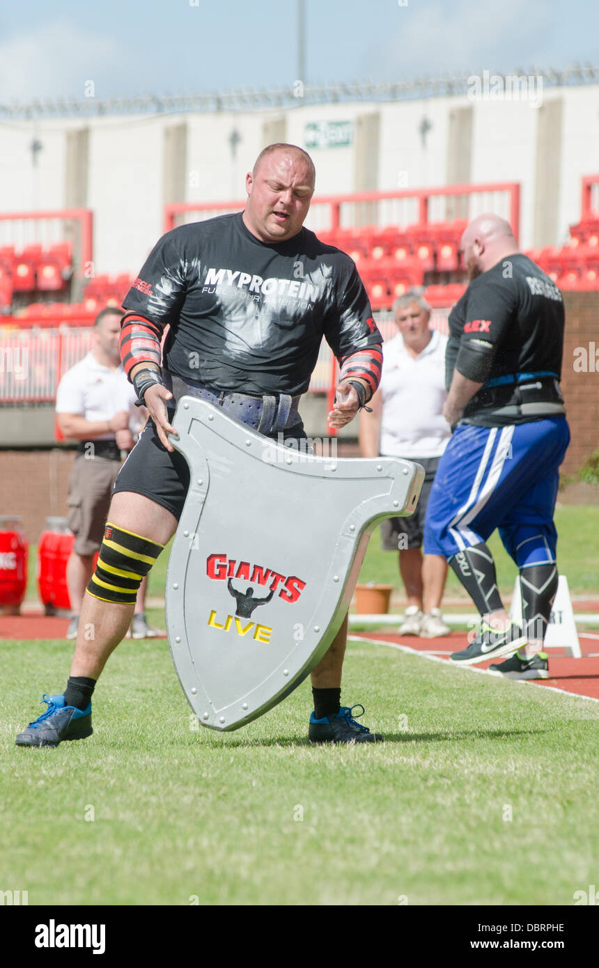 World's strongest man stoltman hi-res stock photography and images - Alamy