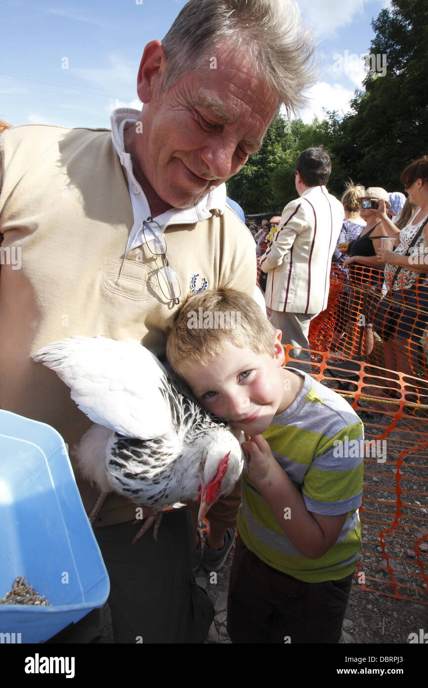 World Championship Hen Racing High Resolution Stock Photography and ...