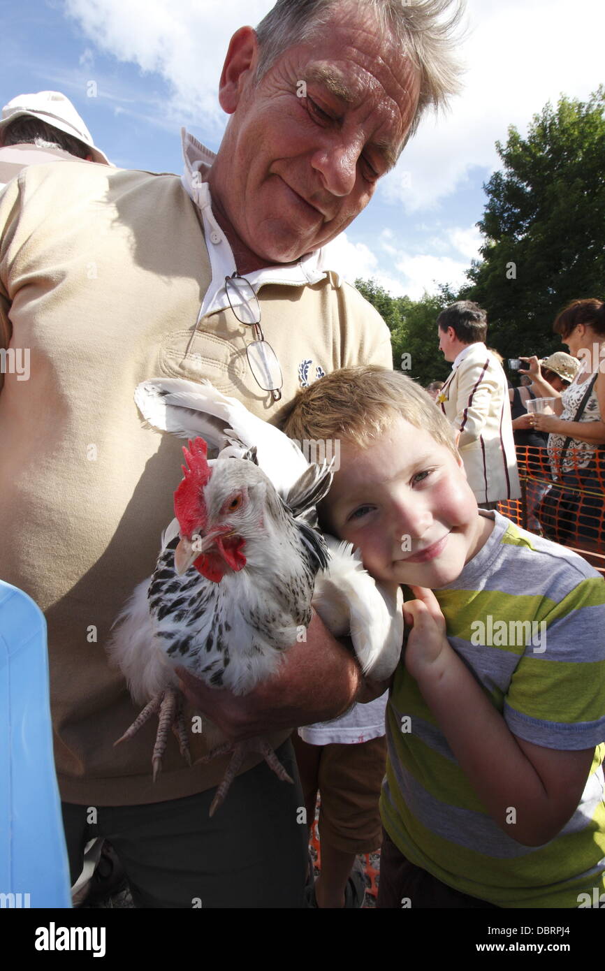 World championship hen racing hi-res stock photography and images - Alamy