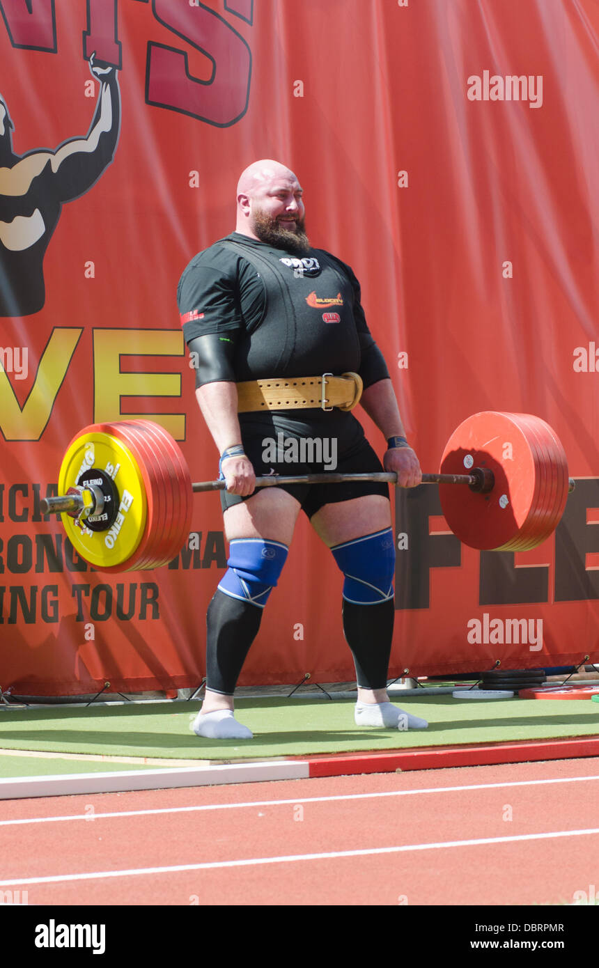 Eddie hall strongest man hi-res stock photography and images - Alamy