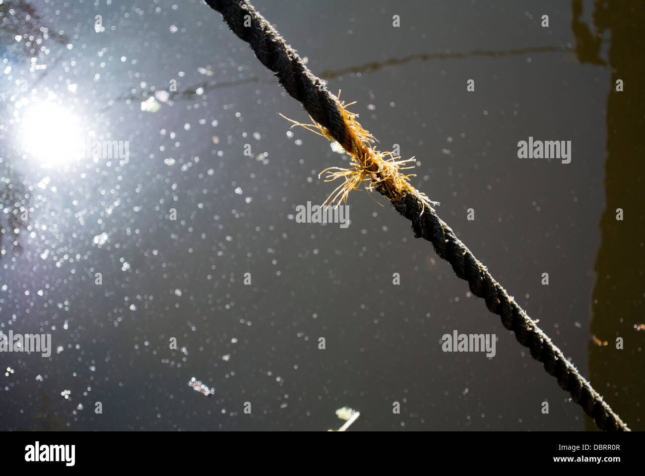 Cut the rope hi-res stock photography and images - Alamy