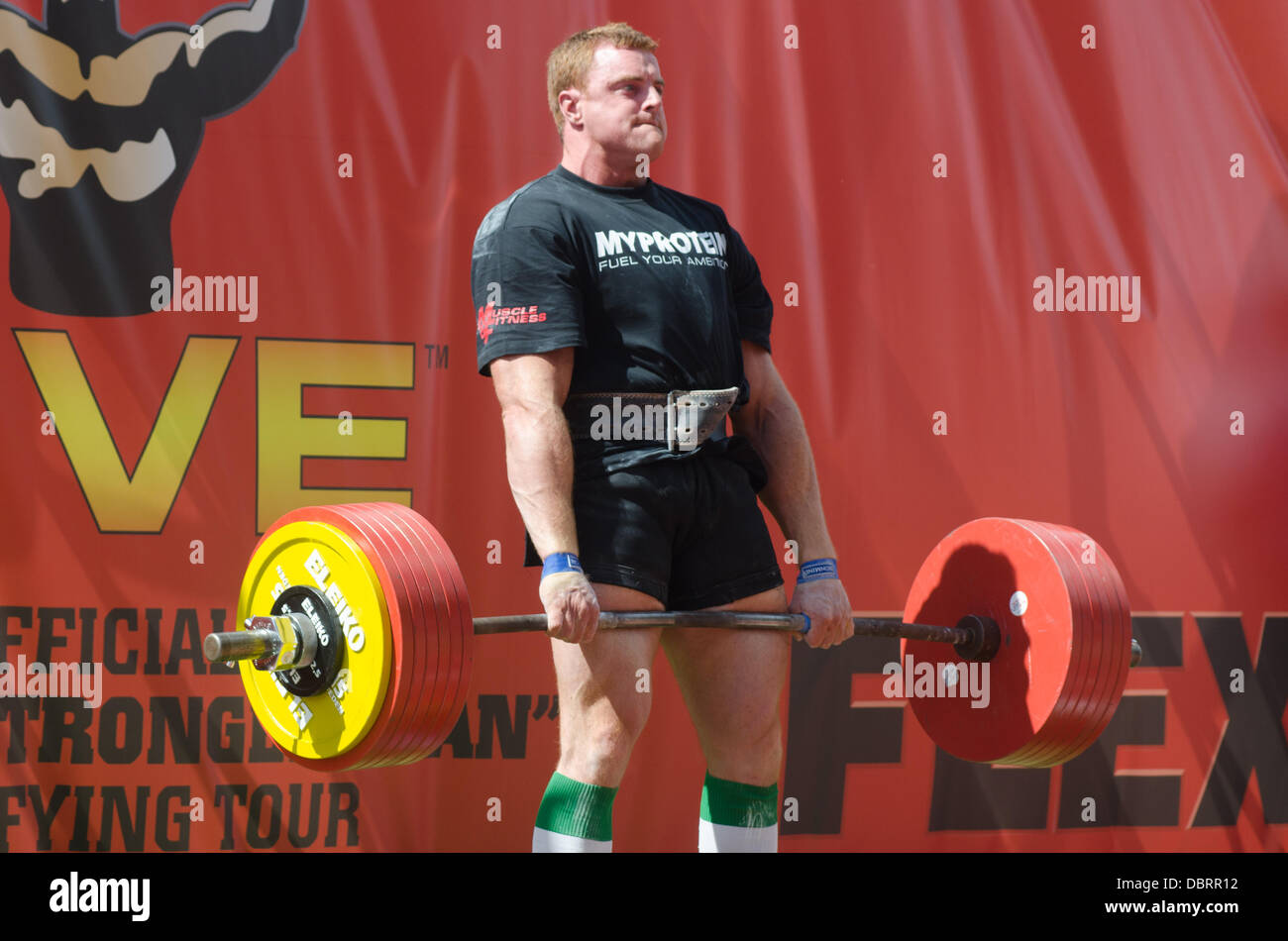 Worlds strongest man uk hi-res stock photography and images - Alamy