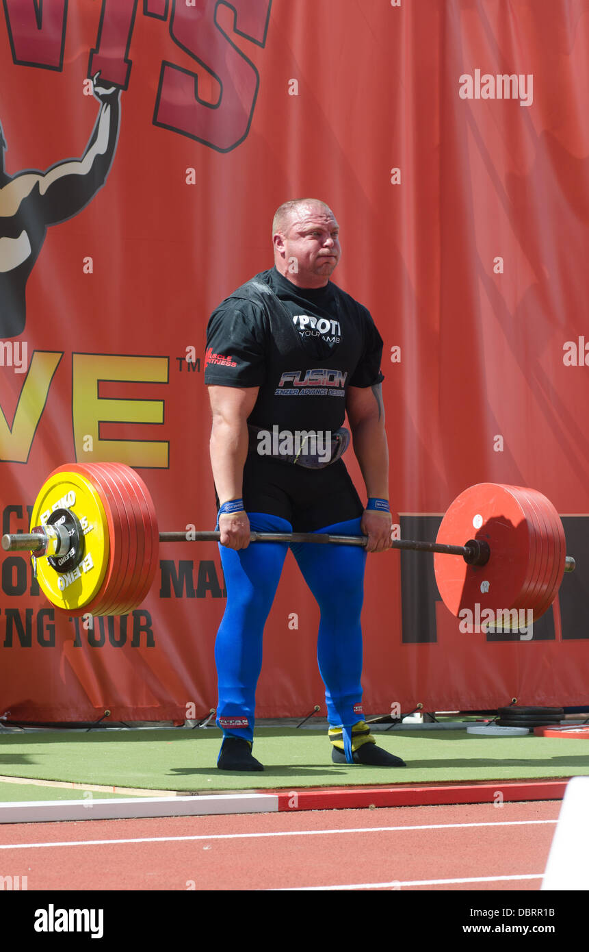 World's strongest man stoltman hi-res stock photography and images - Alamy