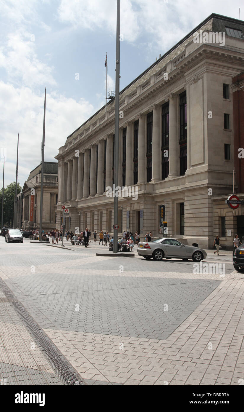 Exterior of Science Museum London July 2013 Stock Photo - Alamy