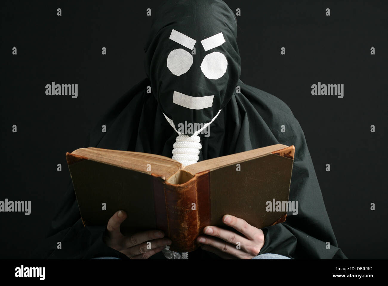 reading black mime Stock Photo - Alamy