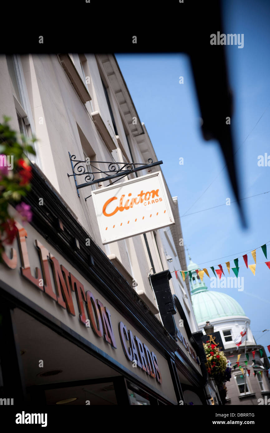 Hallmark cards hi-res stock photography and images - Alamy