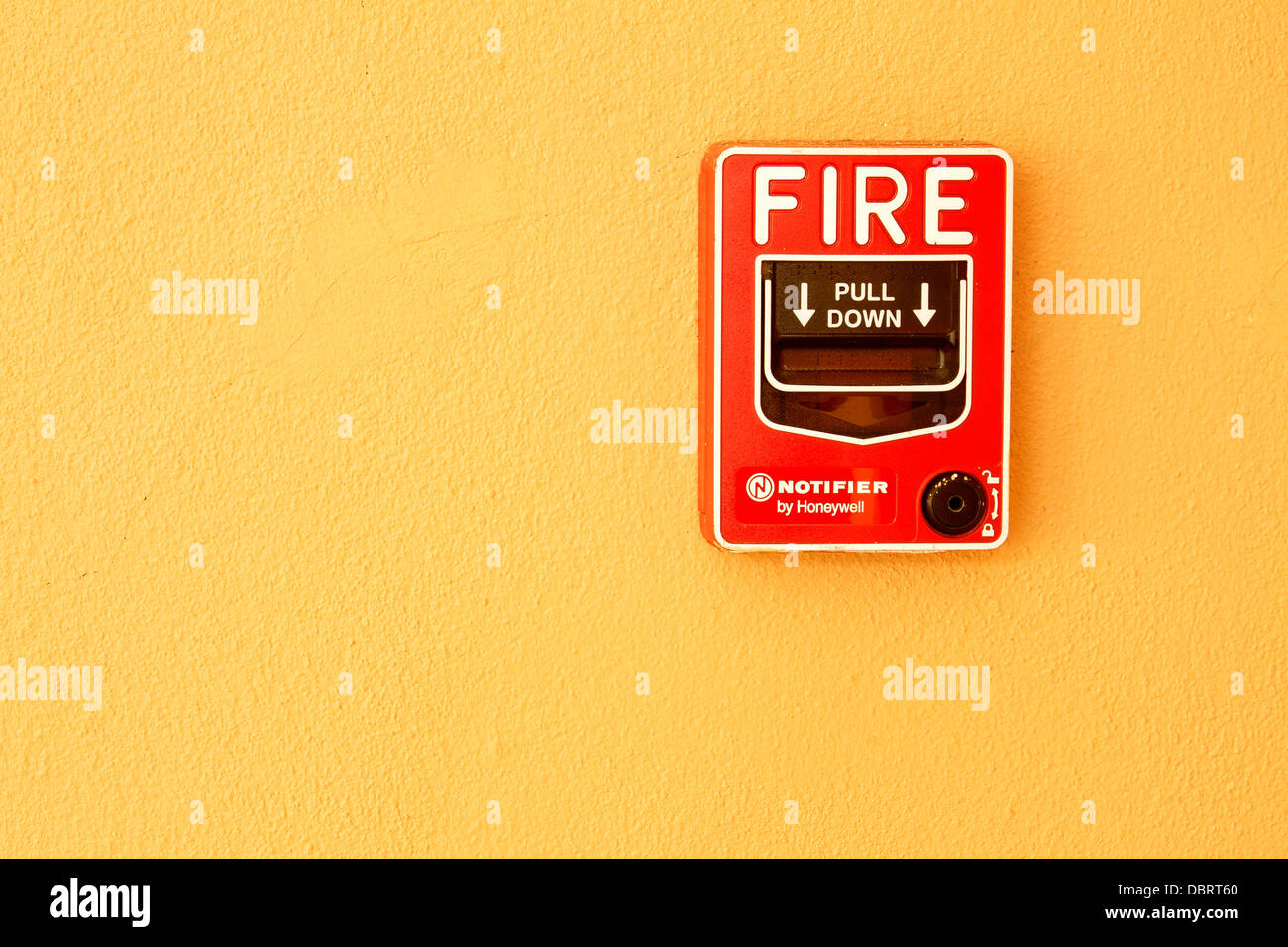 Danger sign warning broken glass hi-res stock photography and images ...