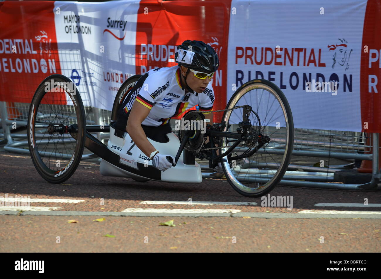 The Prudential RideLondon Grand Prix - Paralympic with hand-cycle ...