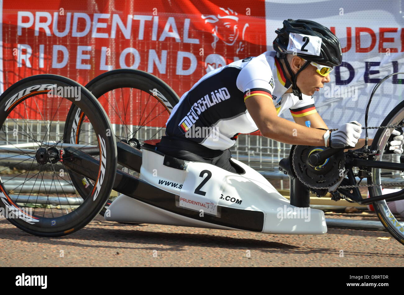 The Prudential RideLondon Grand Prix - Paralympic with hand-cycle ...