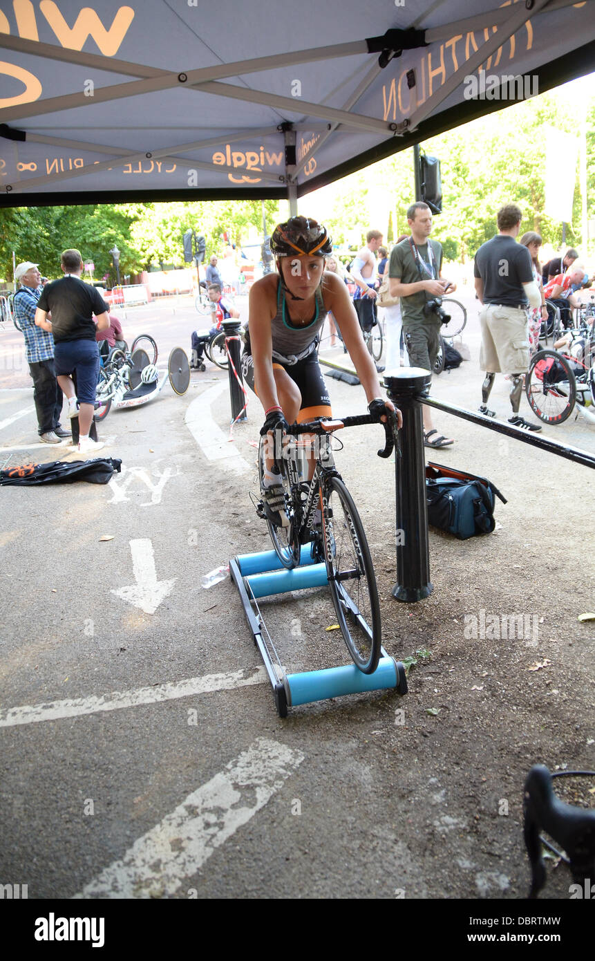 Laura trott training hi-res stock photography and images - Alamy